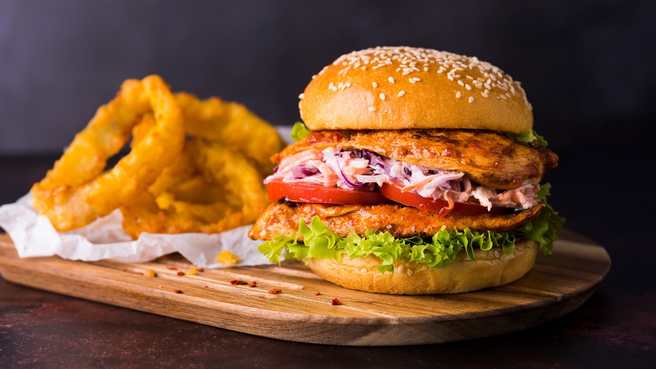 Peri-Peri-Chicken-Burger-YTRS | Mash Direct